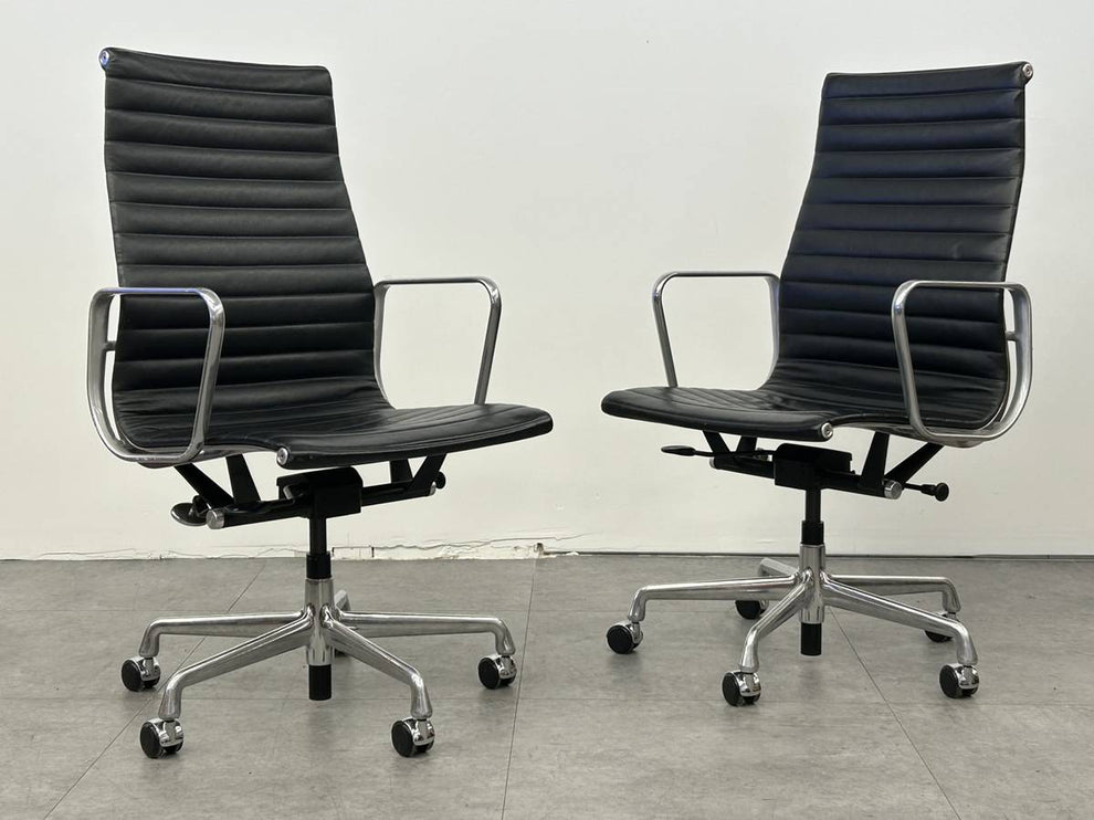 Herman Miller Aluminum Group Leather Chair – Seattle Furniture Company
